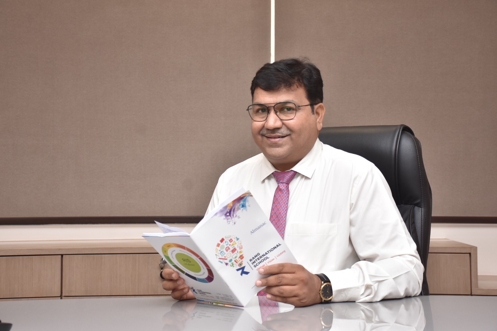 Best english school in Ankleshwar, Bharuch - +91 99099 17100